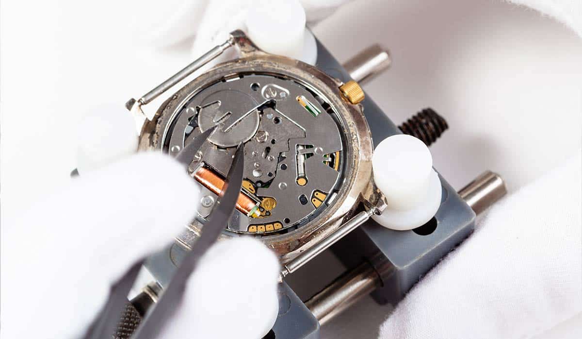 Todo lo que necesitas saber sobre un Reloj de cuarzo – El Cronómetro